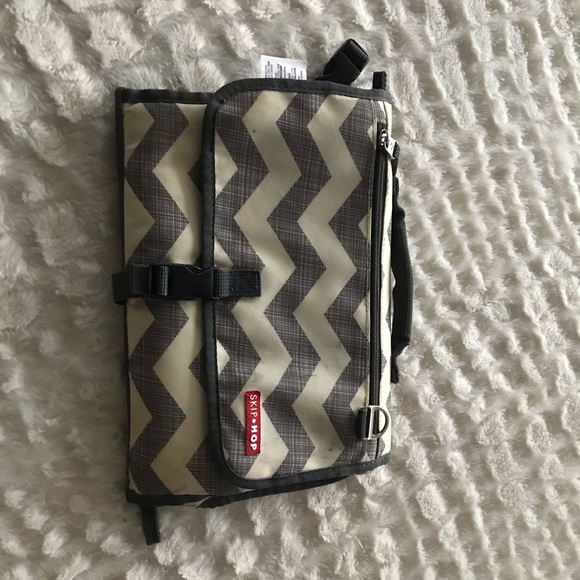 Skip Hop | Other | Skip Hop Pronto Signature Changing Station | Poshmark